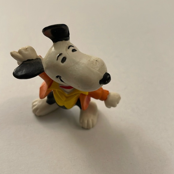 Peanuts | Toys | Vintage Snoopy Figure Snoopy Peanuts Disco Dancing ...